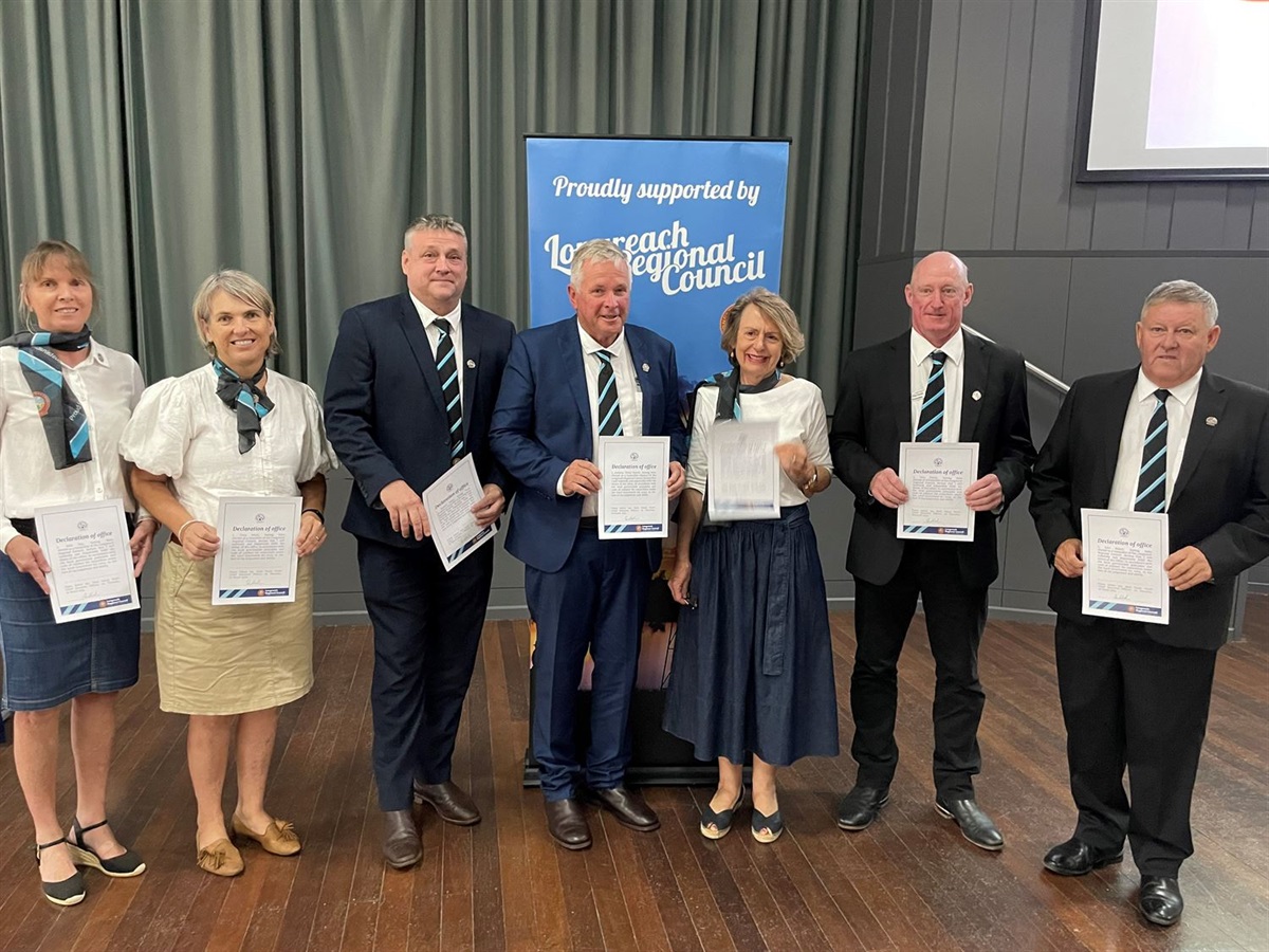 Councillors officically take their declaration of office | Longreach ...
